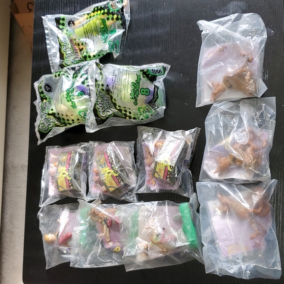 burger king | Toys | Scooby Doo Cartoon Network Alien Invaders | Poshmark